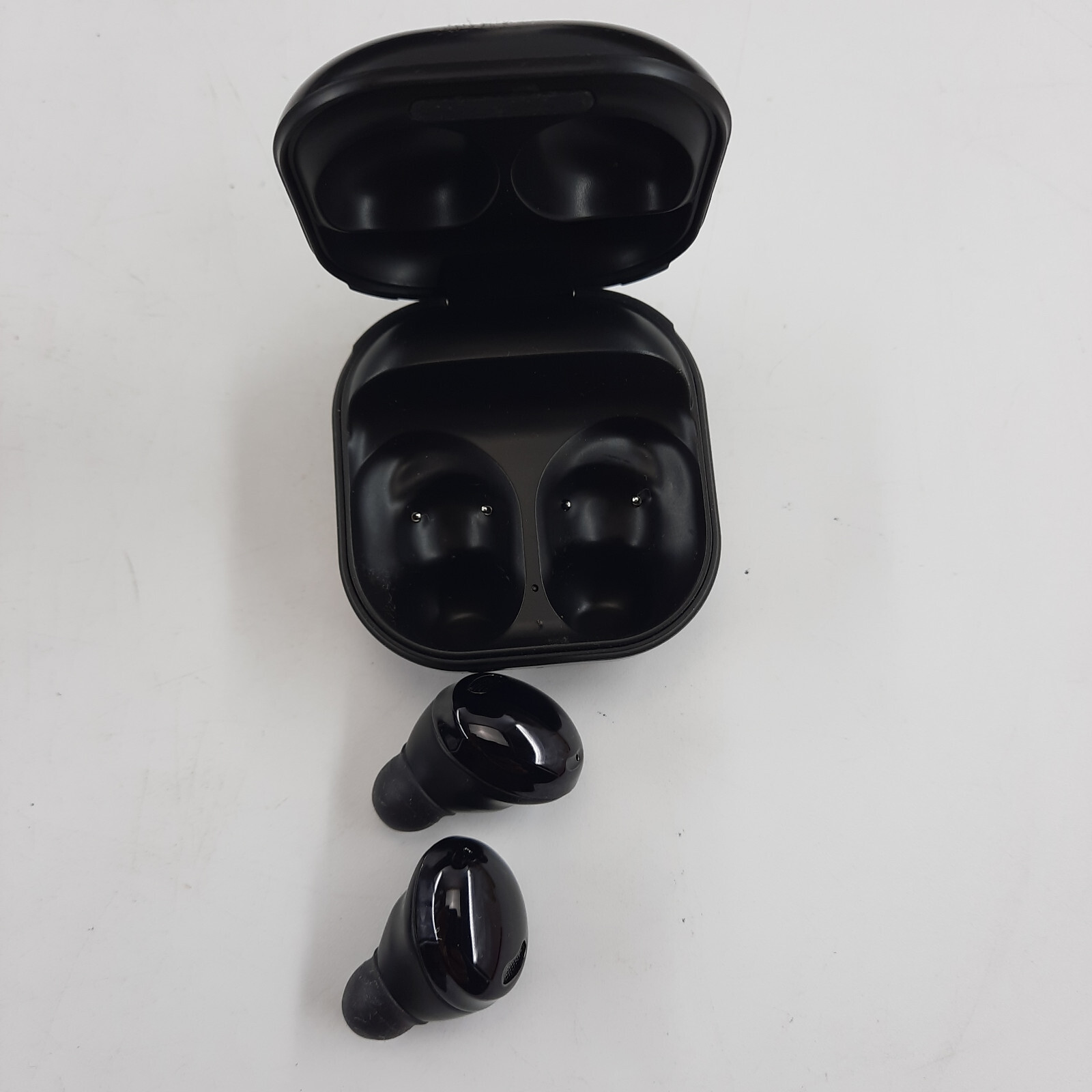PARTS Samsung Galaxy EarBuds SM-R190 And Recharging Case Wireless Black ...