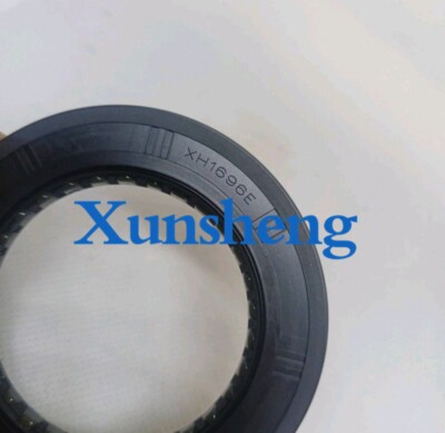 1PC NEW XH1696E transmission front oil seal | eBay
