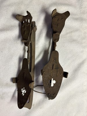 Primitives - Metal Ice Skates