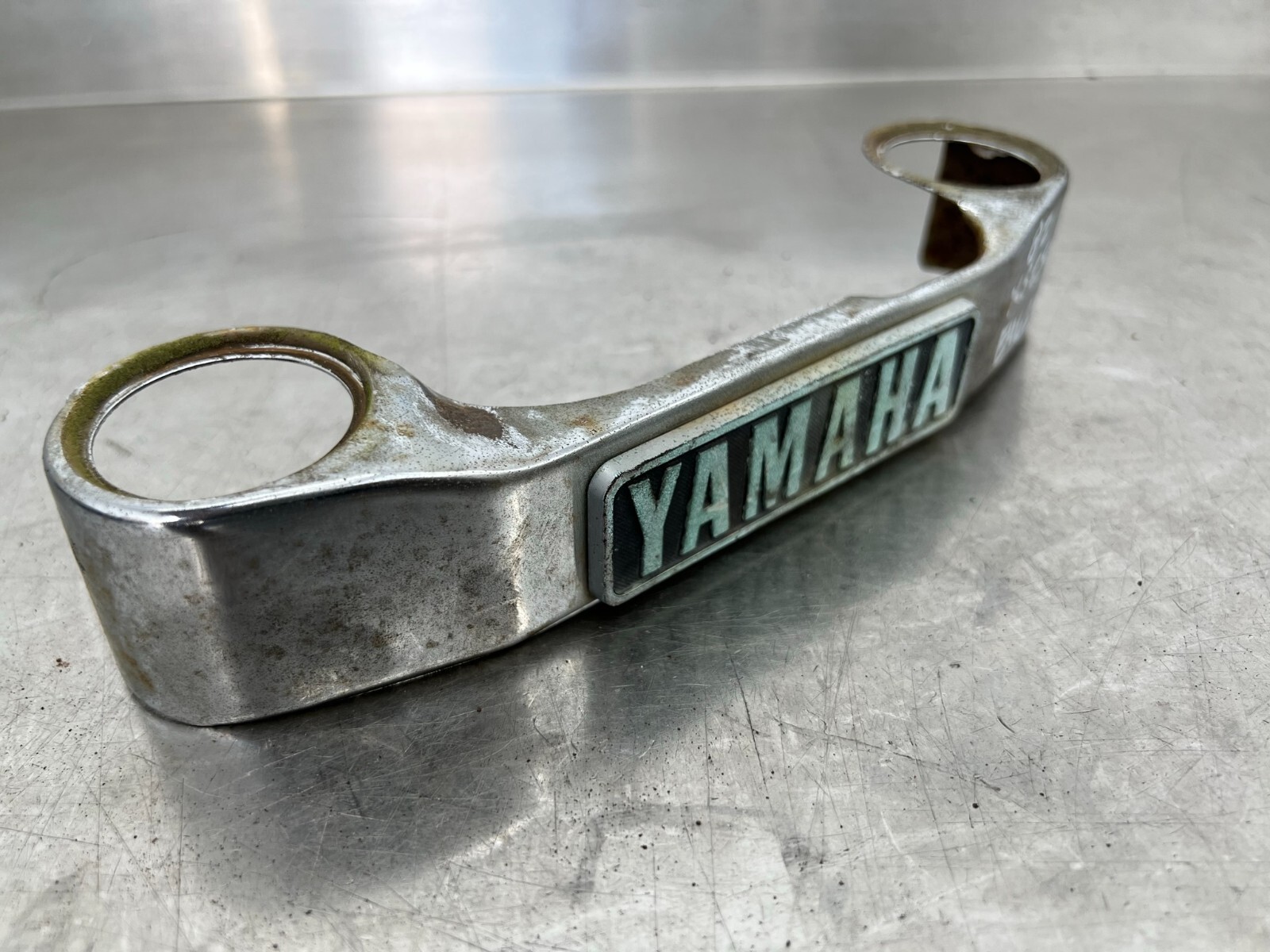 1982 Yamaha XS650 Front Fork Cover Grill Outer Cover OEM E4624 | eBay