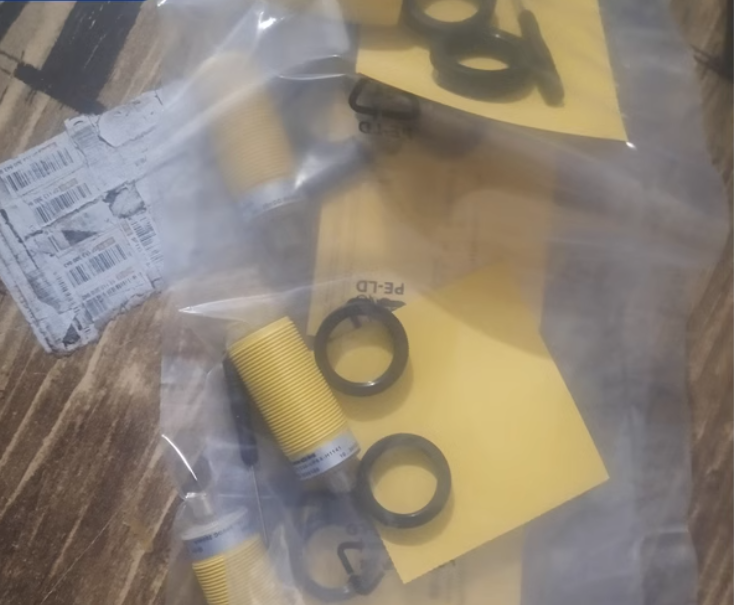 1PC New TURCK proximity switch Ni40-G47-FZ3X2 .F0 | eBay