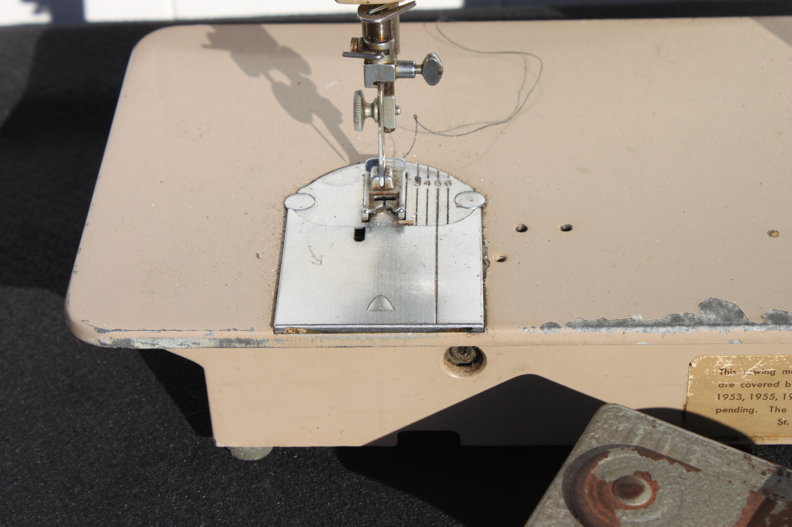 Singer Sewing Machine Model 500J Rocketeer *READ* | eBay