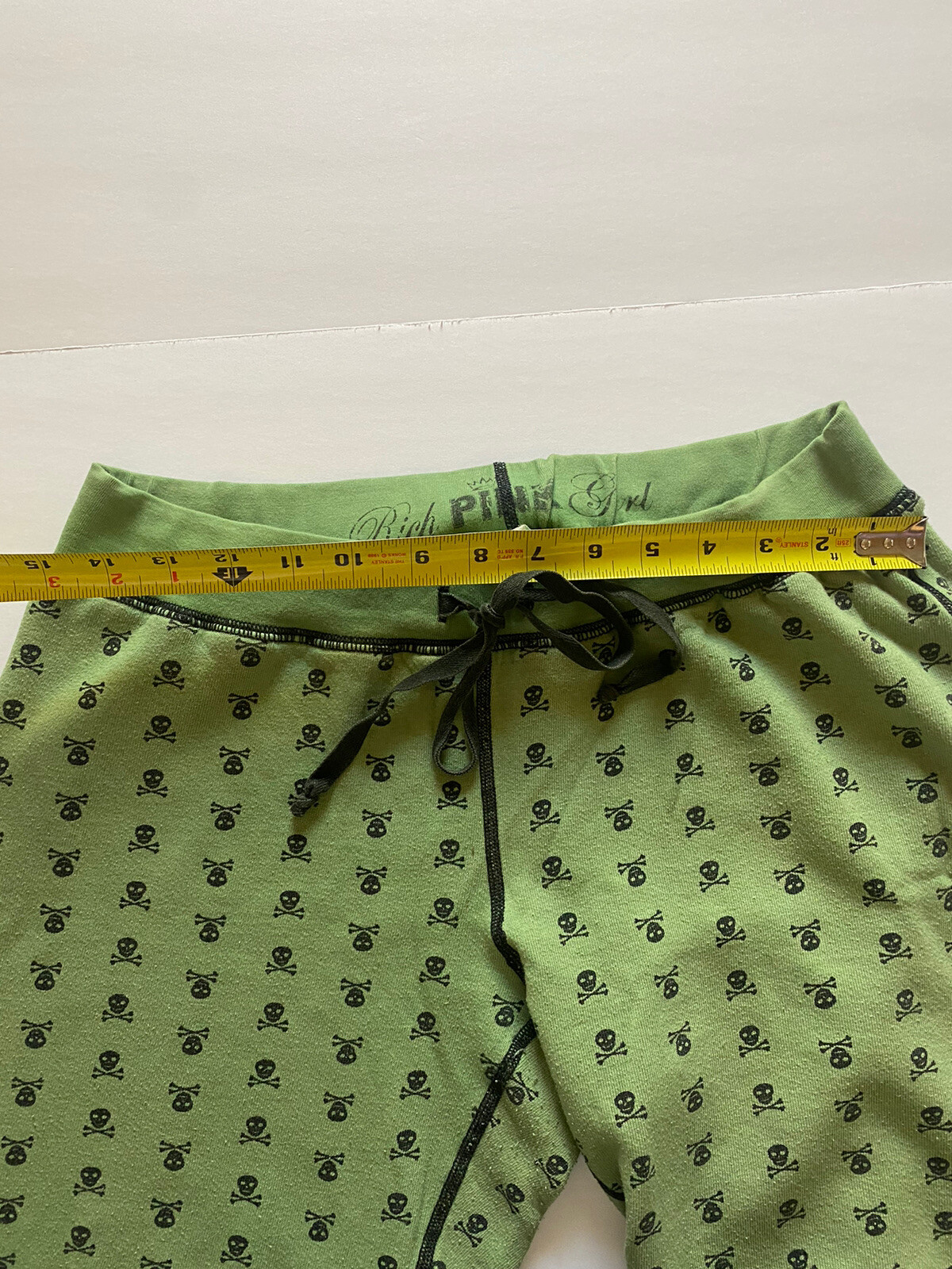 Rare HTF Victorias Secret ‘Rich Pink Girl’ Skull Rock… - Gem