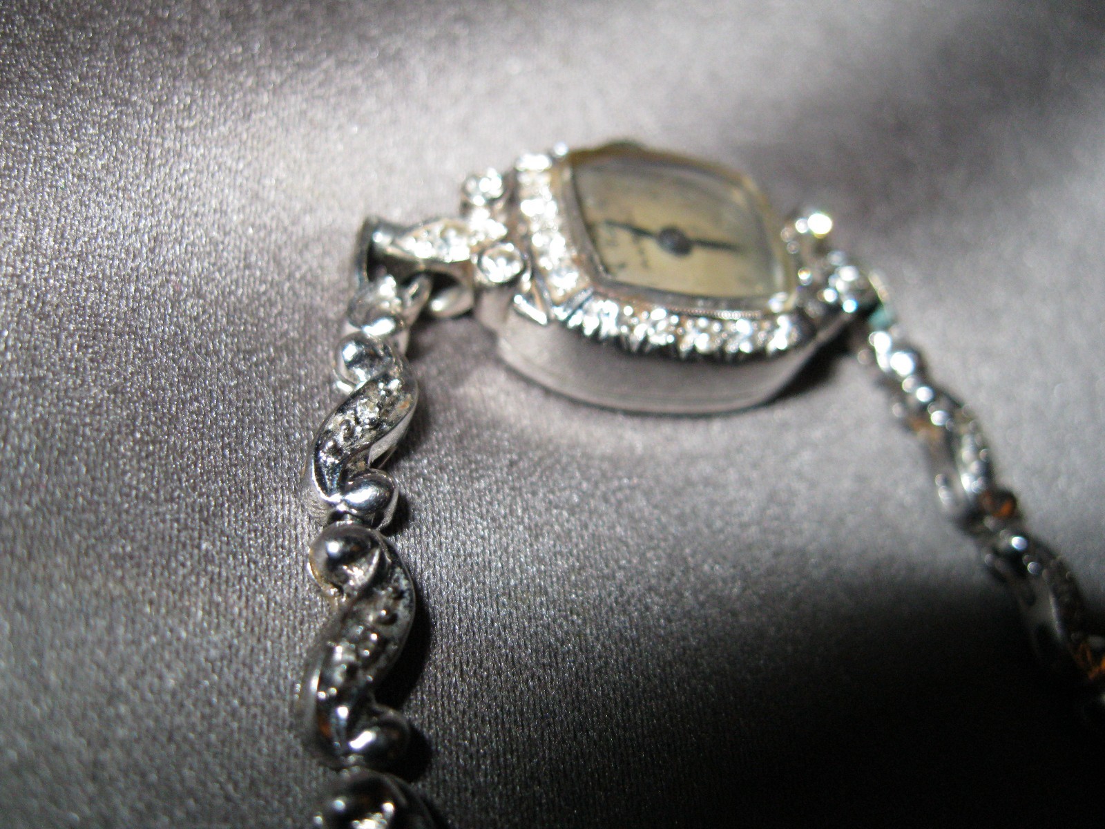 Ladies HARVEL Art Deco 14kt White Gold Panel Link 33 Diamond Wrist ...