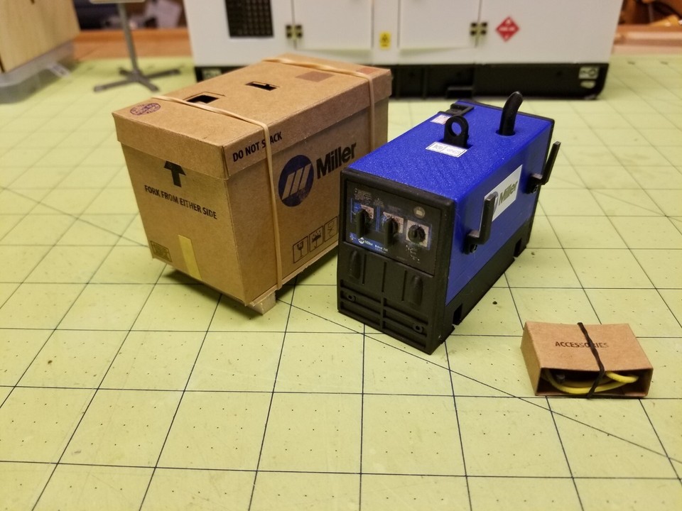 Miniature Custom Truck 250-hp Welder-Generator 1/10th scale for RC ...