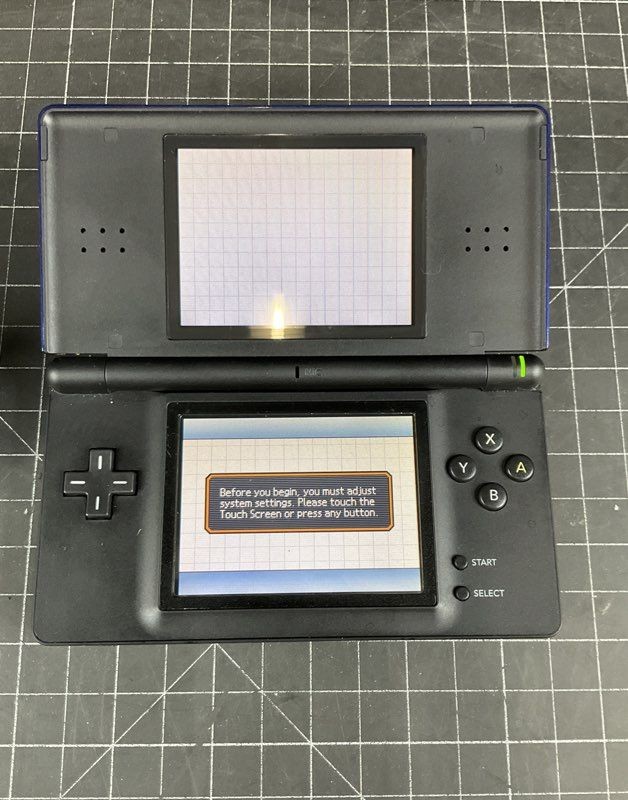 Lot of 2 Nintendo DS Lite Consoles BUNDLE - 10 Games & 2 Chargers *READ ...