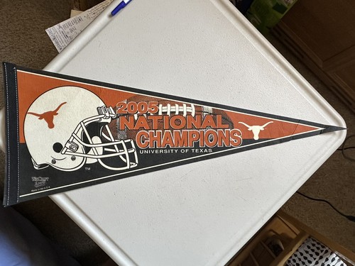 TEXAS LONGHORNS 2005 FOOTBALL NATIONAL CHAMPIONS FULL-SIZE FELT PENNANT ...