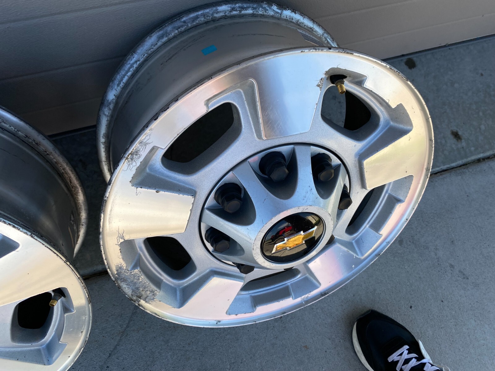 17" CHEVROLET SILVERADO 2500 3500 HD CHEVY OEM FACTORY STOCK WHEELS ...