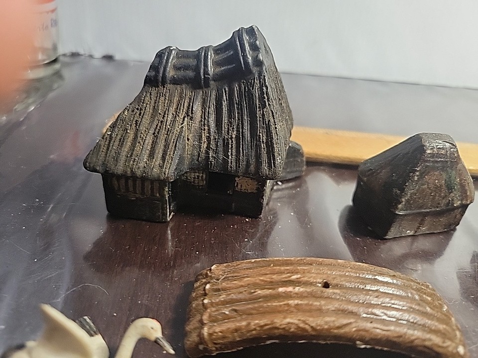 Vintage Miniature Japanese Ceramic Houses/Huts People Bonsai Zen Garden ...