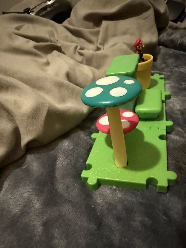 Nintendo Super Mario Bros U Micro Land Mario Acorn Plains 3 Piece Pack ...