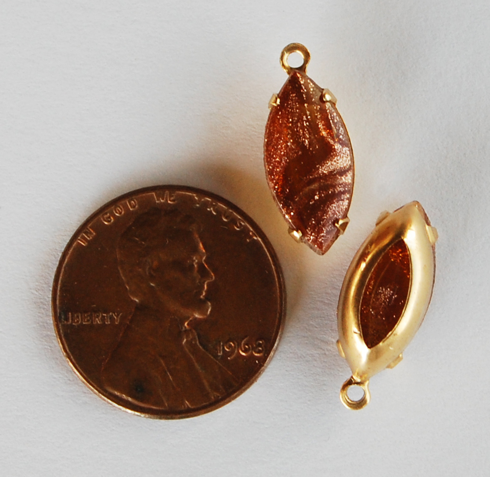 VINTAGE GLASS NAVETTE MARQUIS PENDANT BEADS • 15 X 7mm • TOPAZ COPPER ...