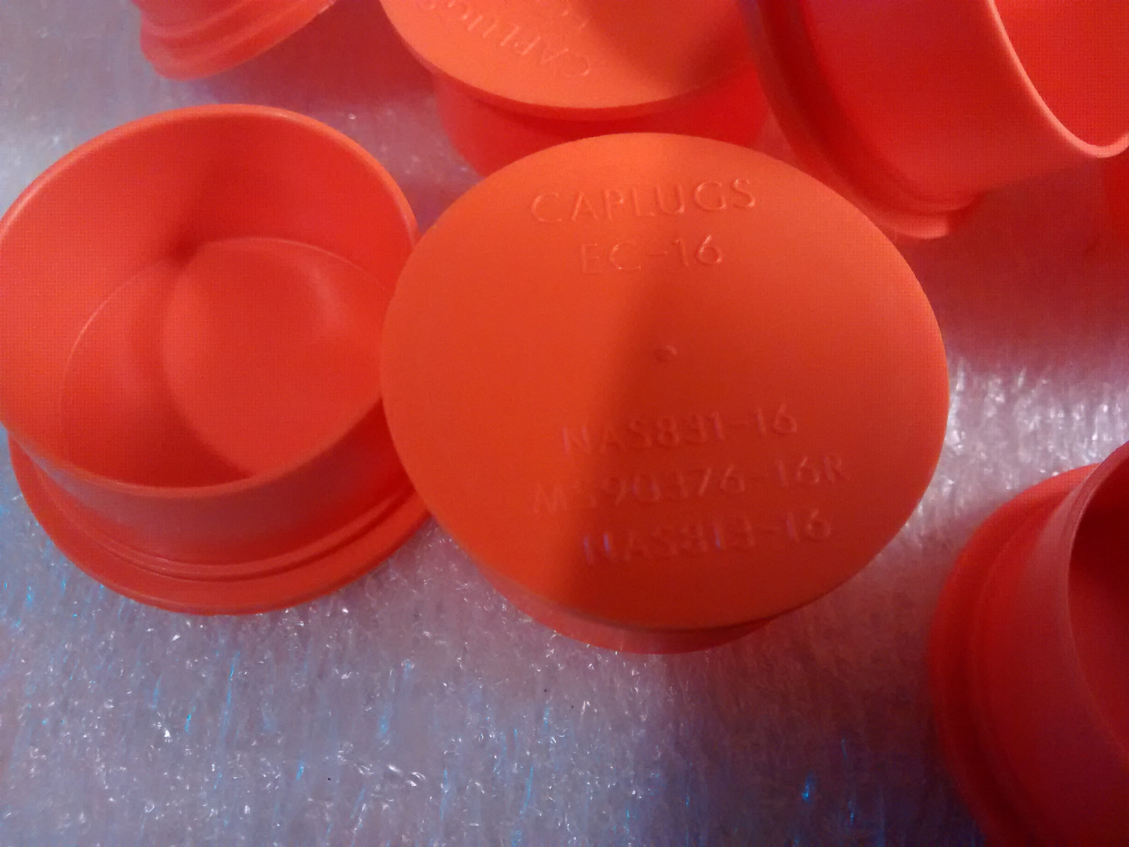 10 Caplugs EC-16 Red Unthreaded Cap Plug for Nominal Thread Size 1 ...