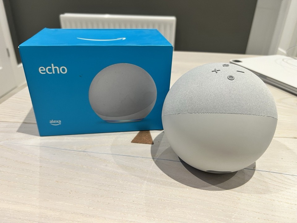 Amazon Echo 4th Gen Smart Speaker With Alexa Zigbee Hub Boxed Excellent ...