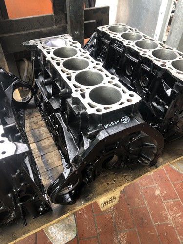 Mercedes Benz engine block 612,981 2.7L CDI Sprinter OM612 measurement ...