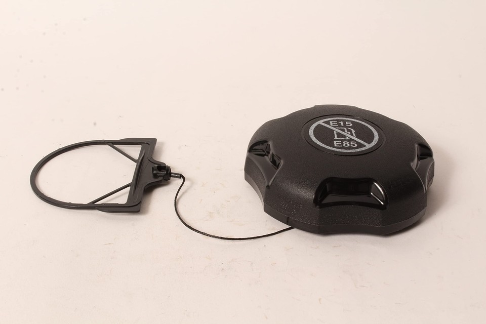 Genuine Exmark 137-4119 Ratcheting Fuel Cap Quest Pioneer Turf Tracer E ...