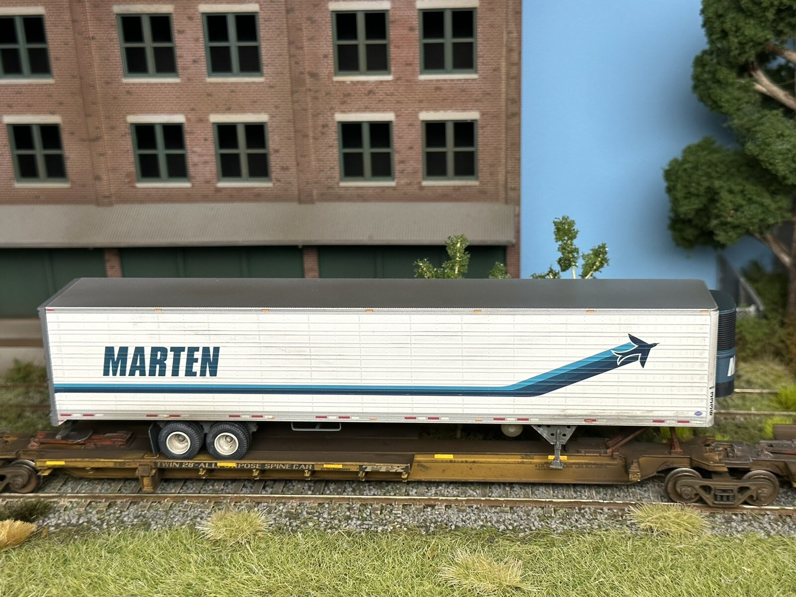 Custom Weathered HO Scale Athearn TTX 57’ Spine Car 3 Unit, 2 Trailers ...