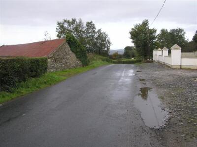 Photo 6x4 Road at Mullingar Mullingar/H2095 Heading south-east to ...