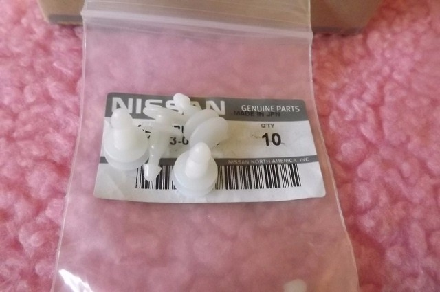 10 X Genuine Flare Clips for Nissan Patrol GU Y61 NAVARA D22 0155302903 ...