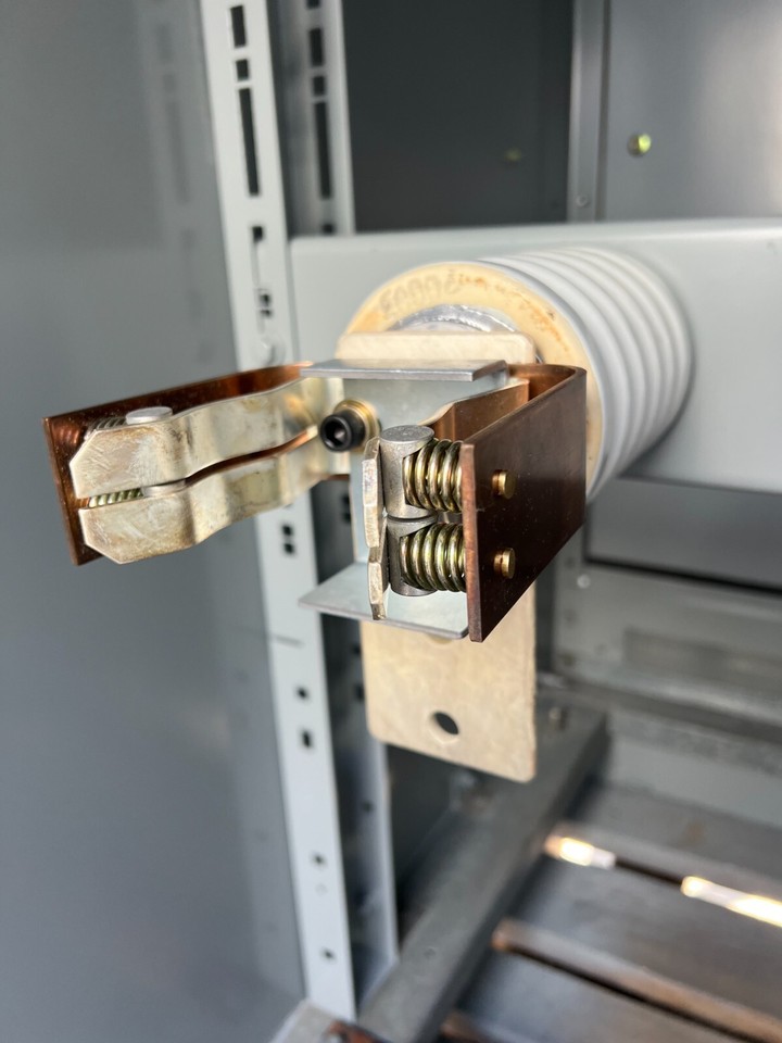 CH WLI Load Interrupter Switch 15KV 600 Amp 3P Fusible NEMA-3R -E3335 ...