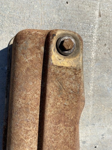 1957 PLYMOUTH 318 POLY Left VALVE COVER | eBay
