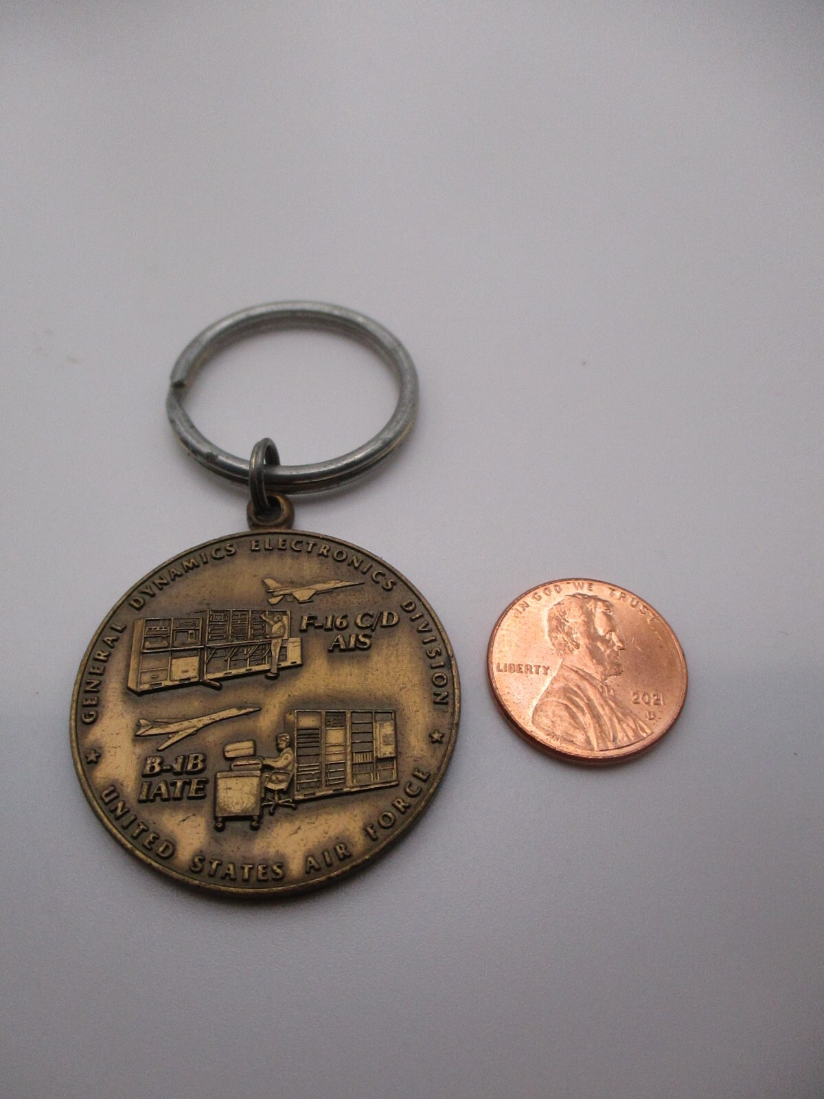 RARE F-16 C / D Fighting Falcon B-1B Lancer Bomber Challenge Coin Key ...