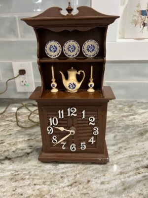 Vintage Spartus Electric Country Cupboard Wall Clock WORKS | eBay