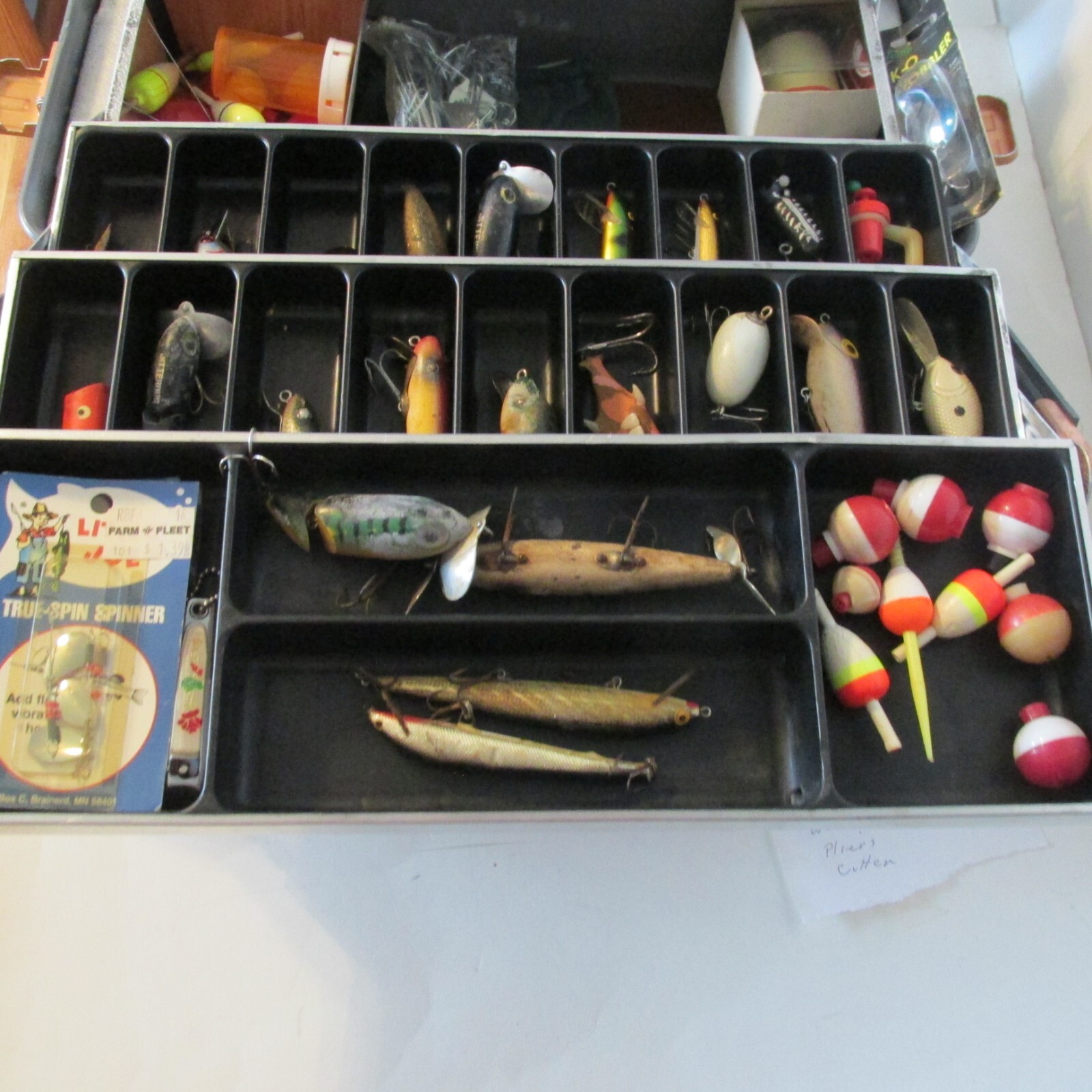 Vintage UMCO 1000 U Tackle Boxes Loaded Full Of Vintage Lures ...