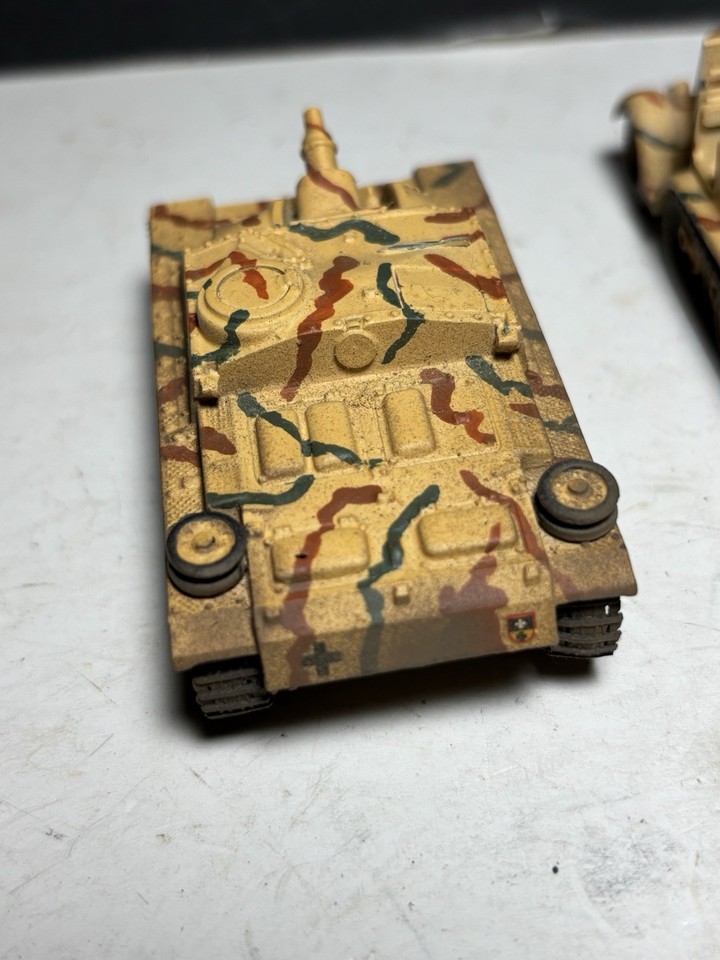 Vintage Lot of 3 Battle Tank and Gun German WW2 Tanks Unknown Plastic ...