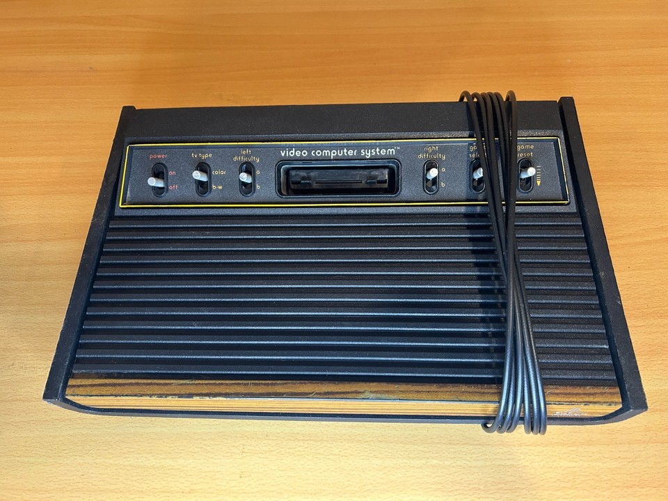 TESTED Atari CX-2600 “Heavy Sixer” 6 Switch Console with 2 Joysticks ...