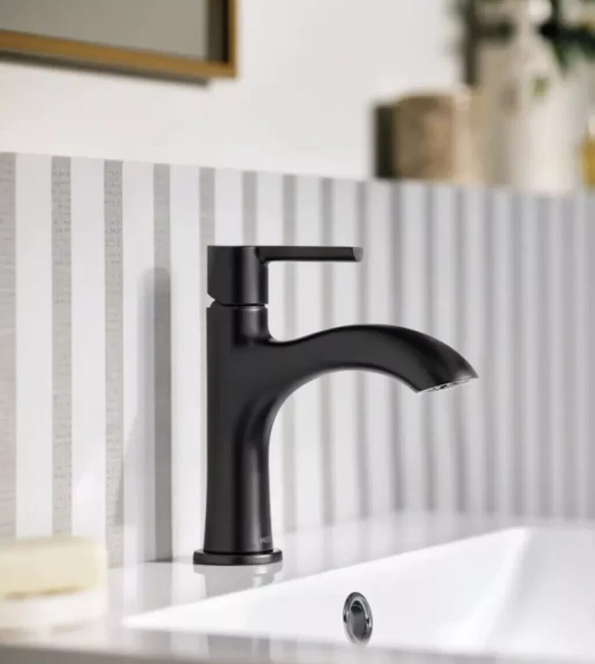 Matte Black Bathroom Faucet Single Hole