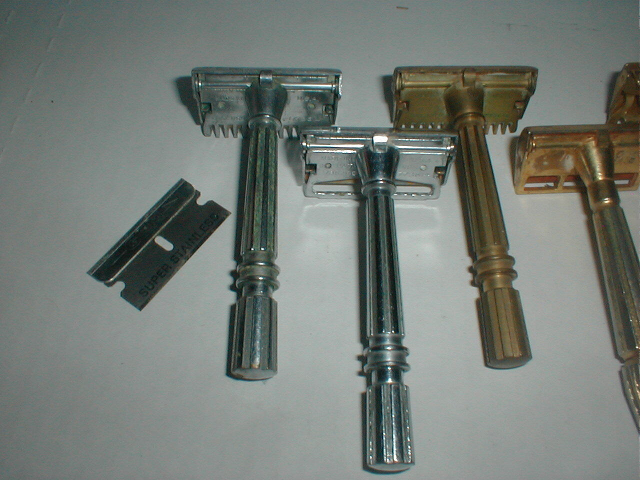 VTG Straight Edge Mechanical Razor Shaver LOT Brass GEM Junior Bakelite ...