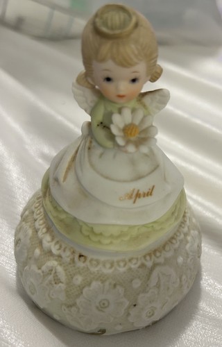 VINTAGE LEFTON ANGEL - APRIL BIRTHDAY ANGEL FIGURINE MUSIC BOX #6985 ...