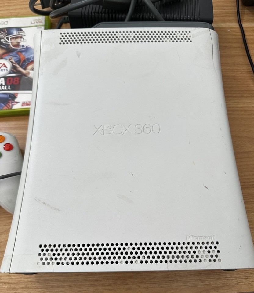 Microsoft Xbox 360 White 60GB HDD Tested Working Cracked, Disc Tray ...