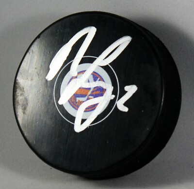 NICK LEDDY SIGNED NEW YORK ISLANDERS PUCK NY NYI NHL STAR AUTOGRAPHED ...