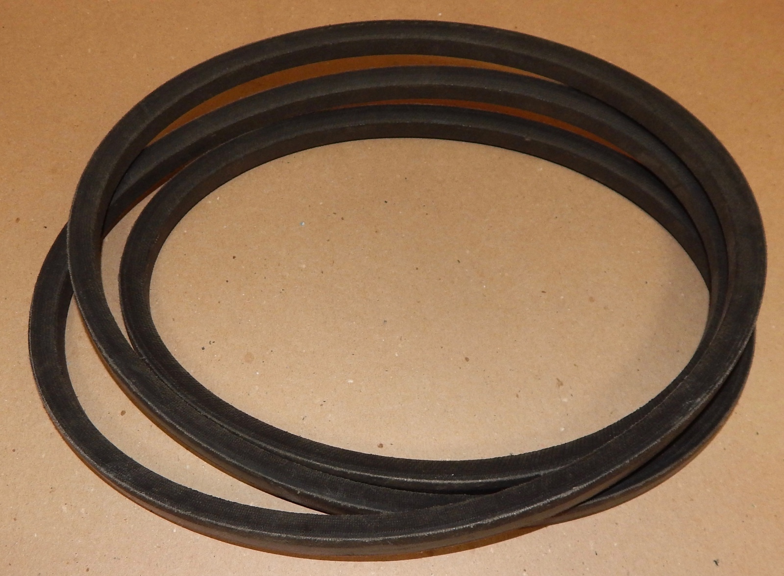 Demco General Utility B95 Replacement V-belt 1 37 46" Long OD 129W | eBay