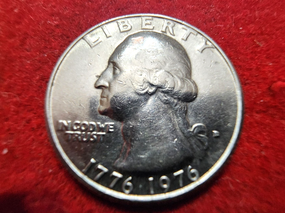 1776-1976 D BICENTENNIAL QUARTER MULTI ERROR COIN, Die Chips in Mint ...