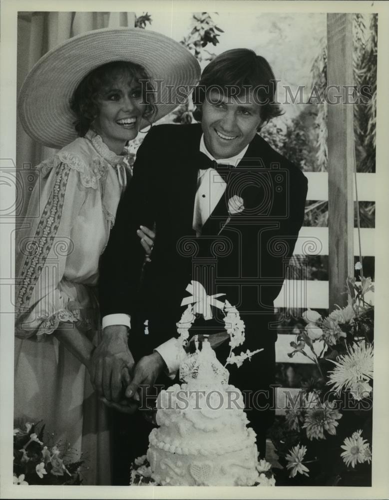 Ryan Rucker Wedding Pictures: Farewell Angelina's Andrea Young Marries