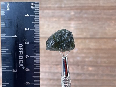 MOLDAVITE Raw Crystal, 6.7g Raw Moldavite Crystal, Genuine Moldavite ...