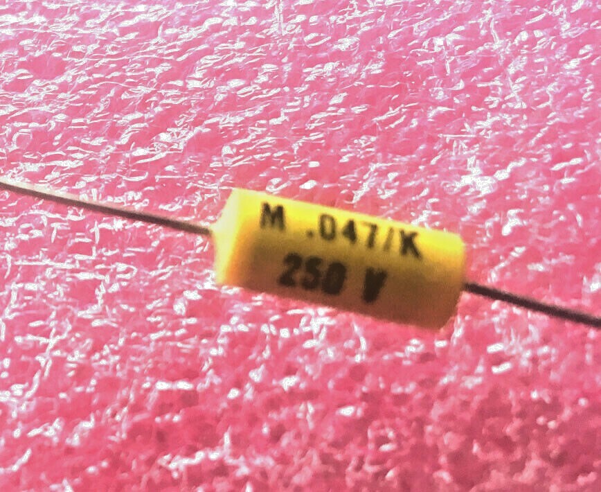 TEN (10) New .047uf 250V Illinois Capacitor Axial Poly Film Capacitors ...