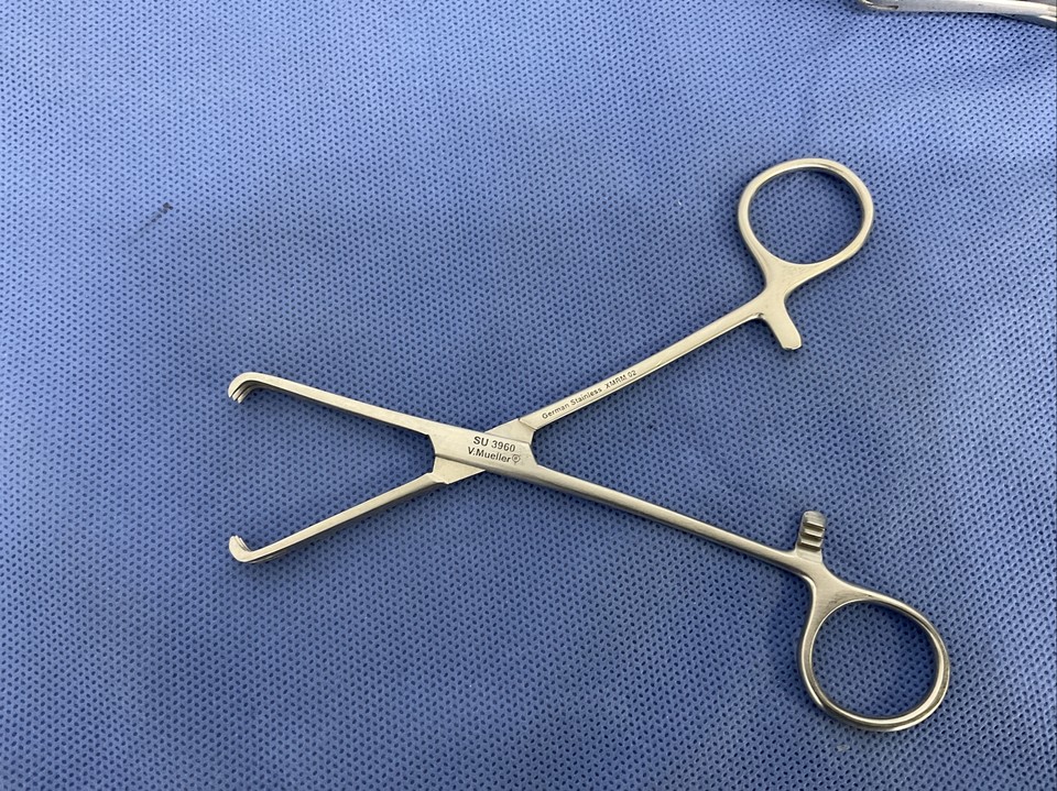 V. Mueller SU3960 Lahey Goiter Vulsellum Forceps, 3x 3, 6” | eBay