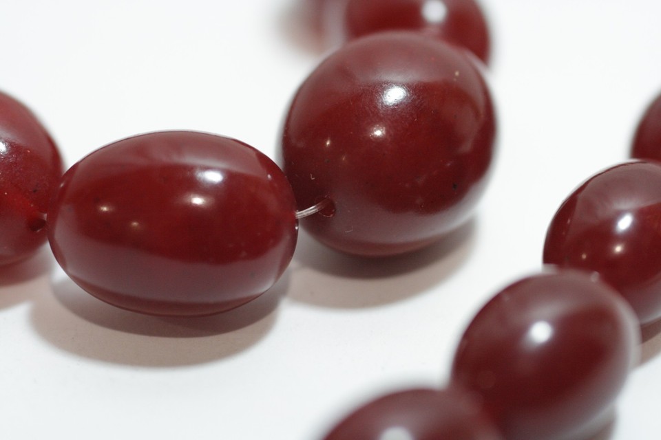 Vintage Beads Cherry Red Bakelite (imitation) 105 grams/3.7 oz | eBay