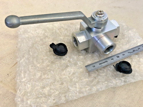 3 Way Ball Hydraulic Valve - 3/8"BSP, PN500 Steel. Military Surplus ...