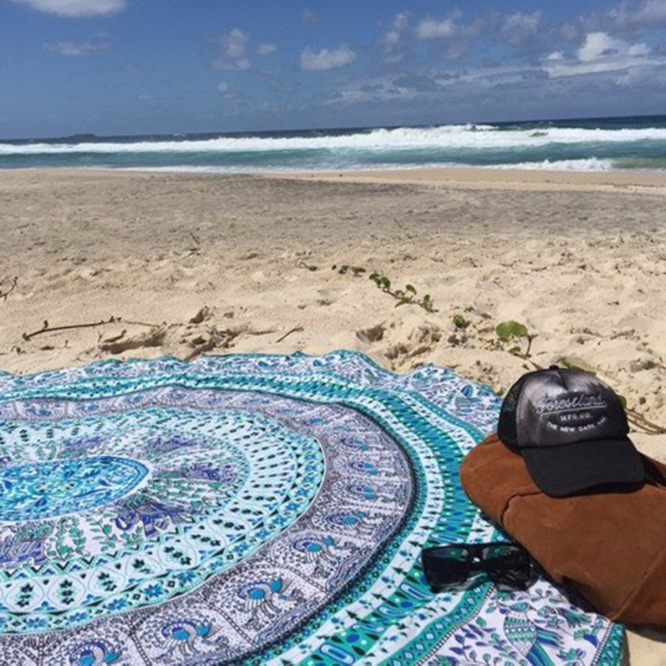 MANDALA ROUNDIE HIPPIE GYPSY PARROT YOGA MAT THROW BEACH BOHEMIAN TABLE ...