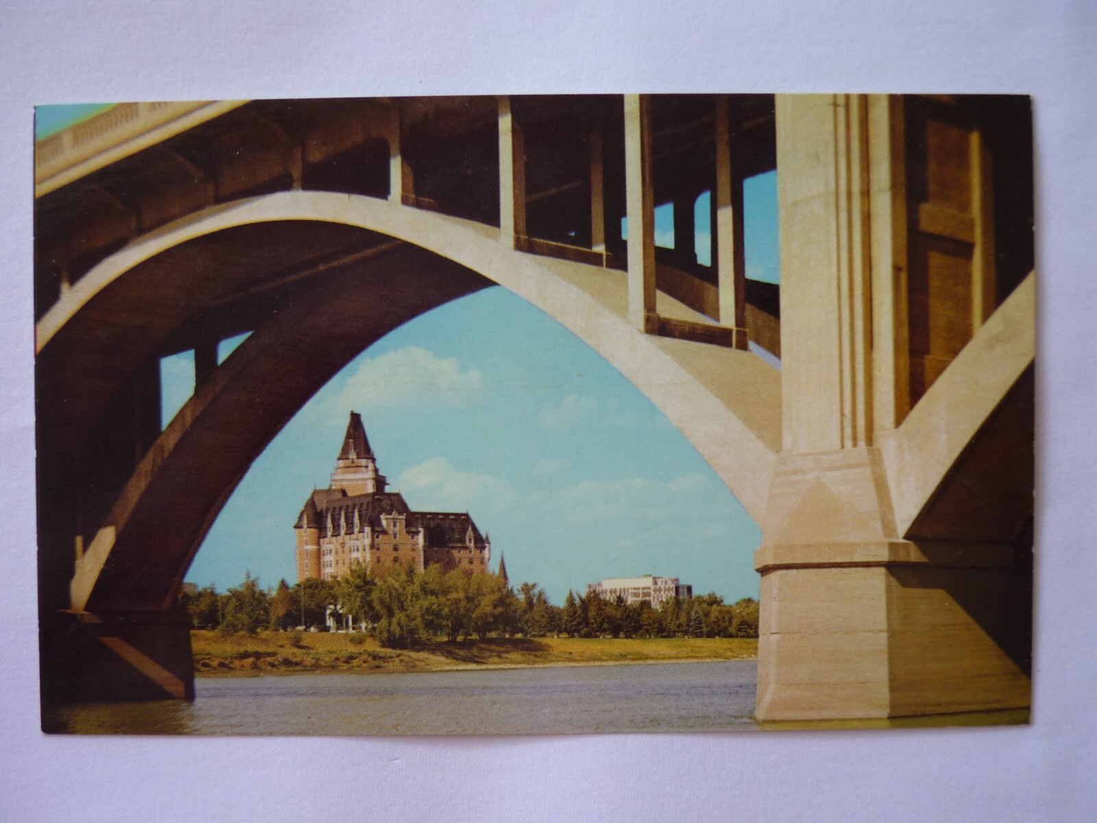 POSTCARD CANADA SASKATOON SASKATCHEWAN BROADWAY BRIDGE BESSBOROUGH ...