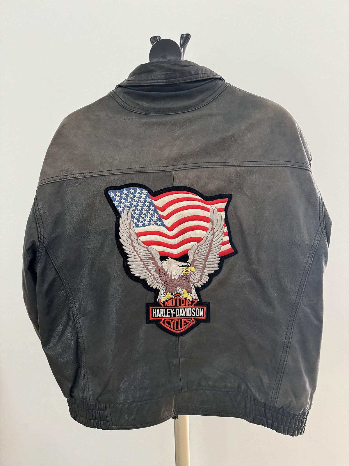 Studio 7036 - Harley Davidson American Flag Eagle - L… - Gem
