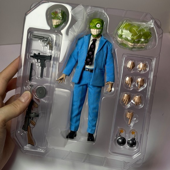 Mezco The Mask Jim Carrey 1/12 Collectible Action Figure Deluxe Edition ...