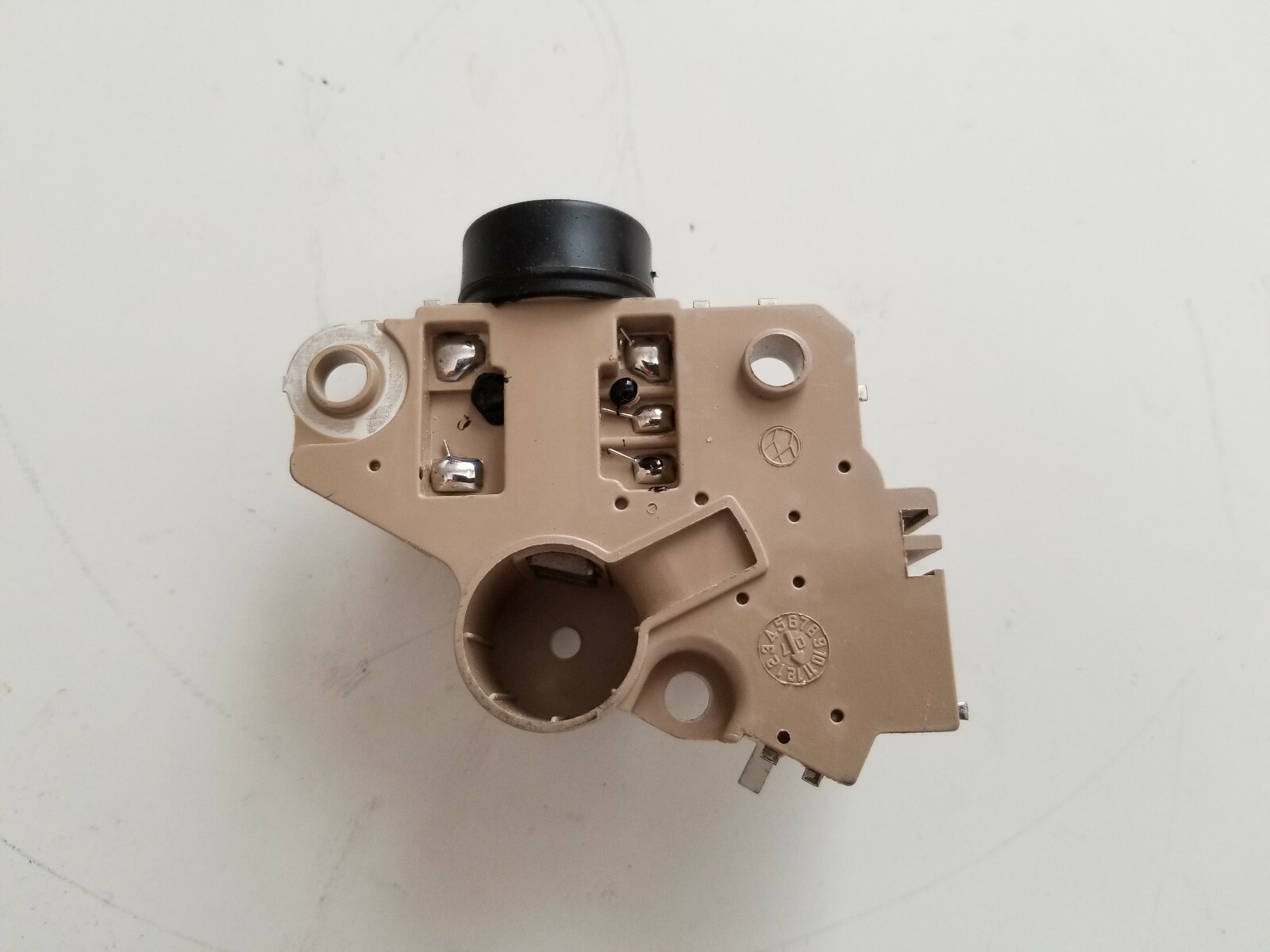 New Alternator Voltage Regulator 37370-22200, IY058 | eBay