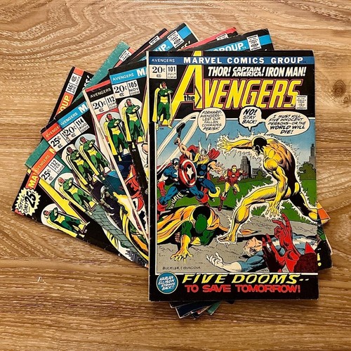 Lot (7) AVENGERS #101, 105, 112, 114, 124, 132, 146 MARVEL COMICS ...