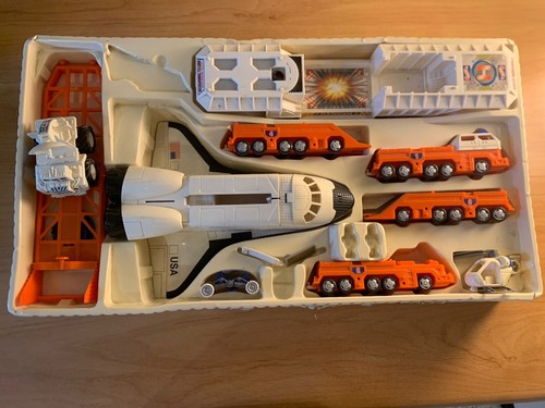 Vintage Hot Wheels MEGA-RIG Space Shuttle Transporter Playset 16757 ...