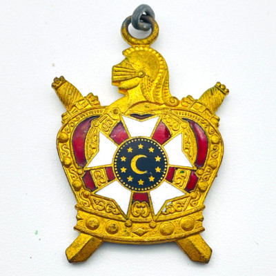 Vintage Demolay Pendant Gold Tone Masonic Knight Crown Swords Crescent ...